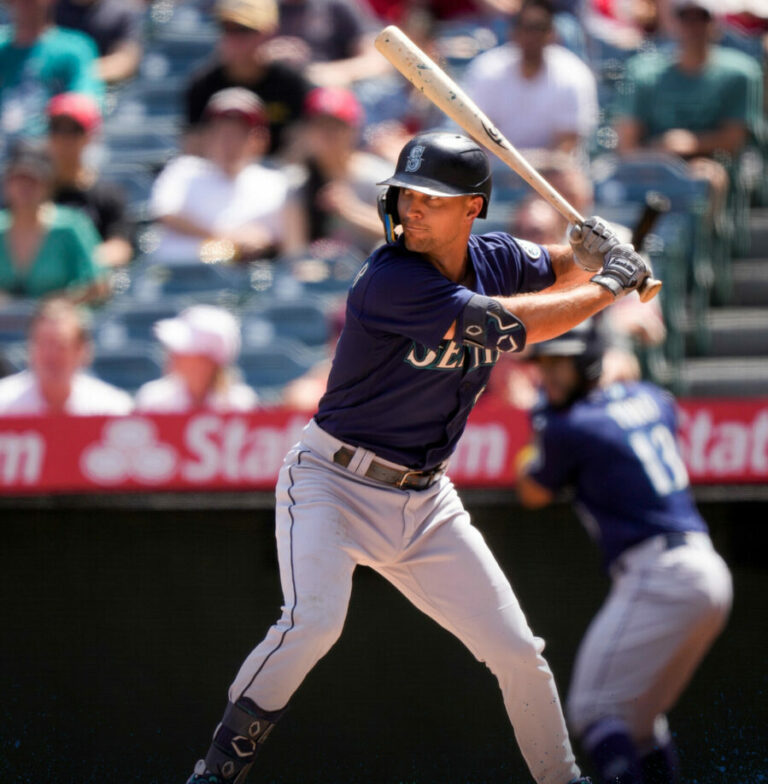 Rengif-Oh No: Mariners Offense Stuck in Mud in Anaheim – Eli Sports Network