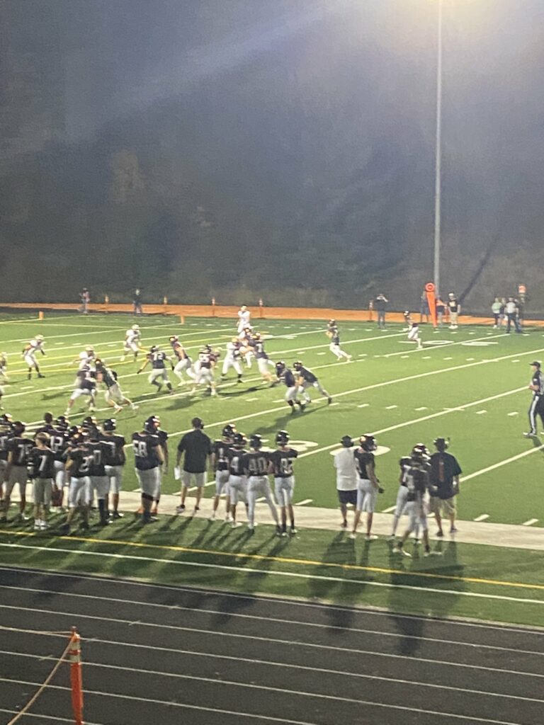 HS Football: Kalama Defeats Onalaska in 2B Instant Classic - Eli Sports ...