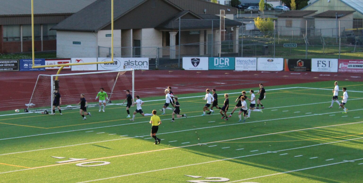 SPSL 4A Soccer: Sumner keeps League Title hopes alive with big win over ...