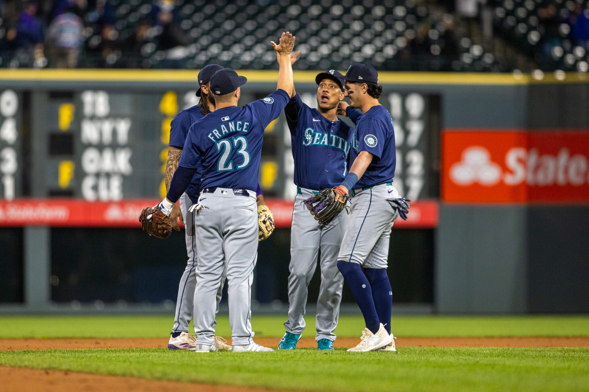 Baseball: Mariner Bats Heat Up in Chilly Colorado - Eli Sports Network