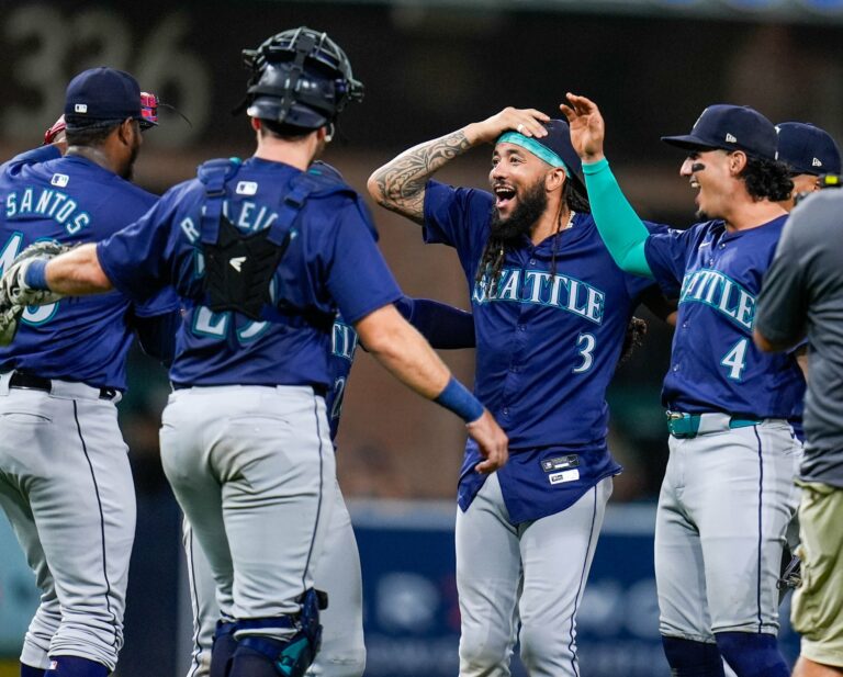 Baseball: Vedder Cup: Seattle Pitching Dominates in San Diego Sweep ...