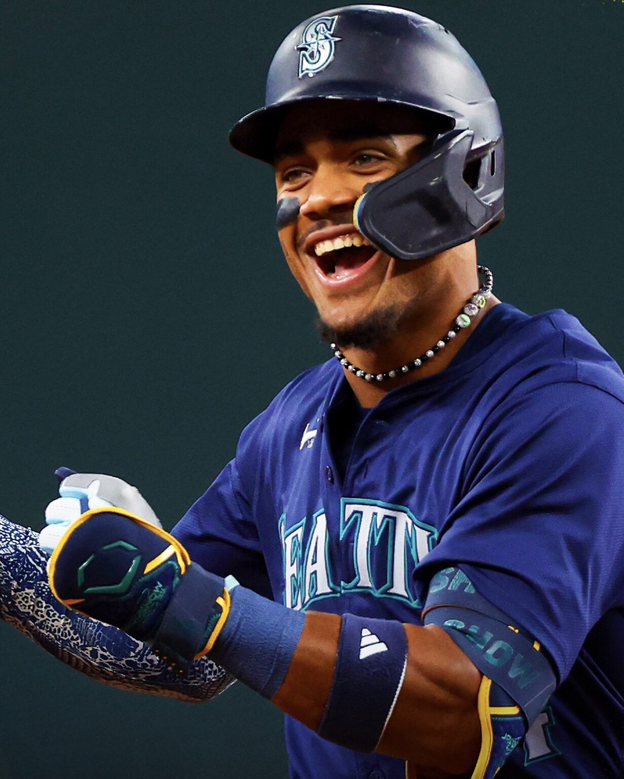 Baseball: La Piedra Rocks White Sox, Mariners Win 4th Straight - Eli ...