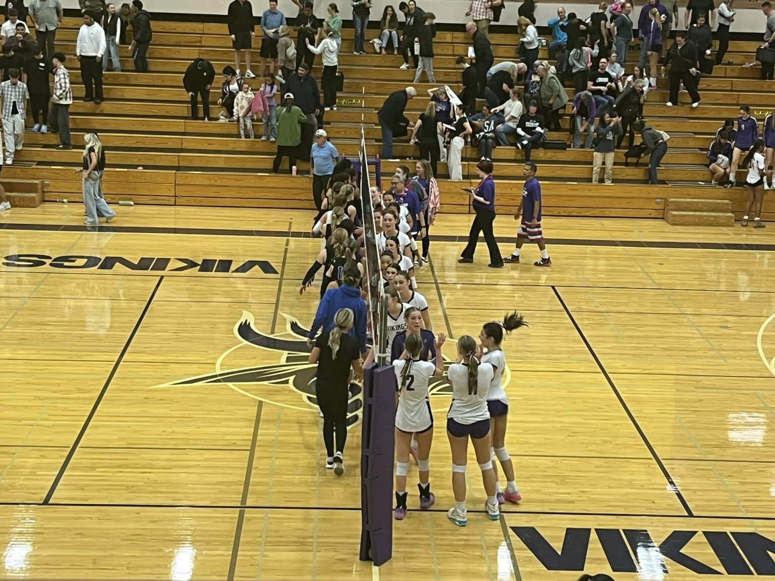 Puyallup Volleyball Knocks Off Graham Kapowsin in 4 - Eli Sports Network