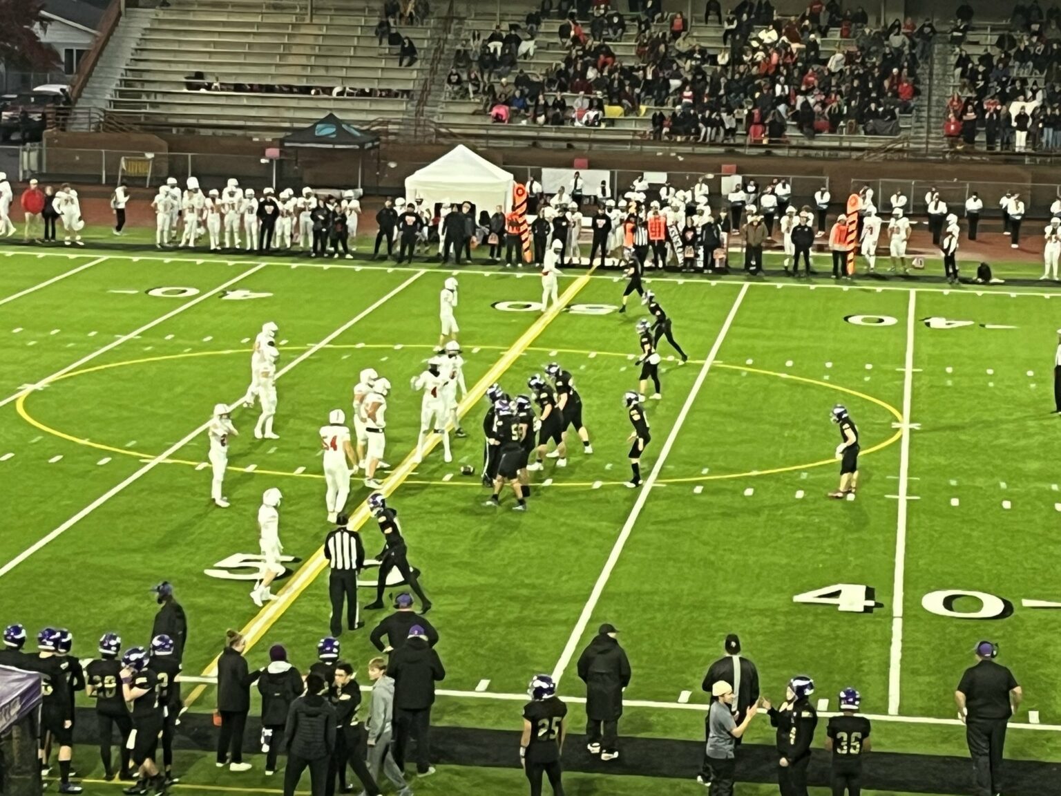 HS Football: Puyallup Upsets Yelm in SPSL Crossover - Eli Sports Network