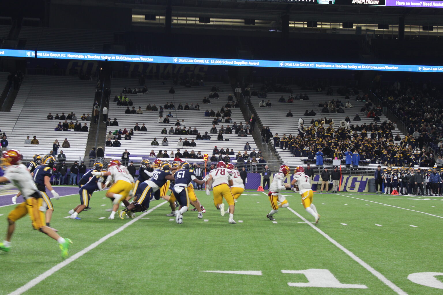 HS Football: 3A O'Dea bulldozes to historic win over defending Champs ...