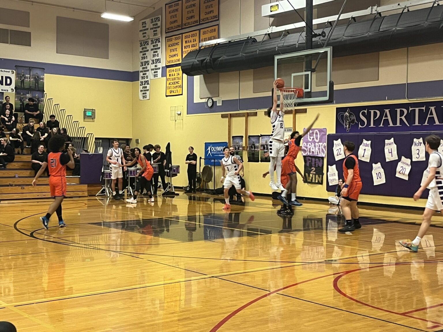 HS Basketball: Sumner Trounces Graham-Kapowsin; Gaze Towards Districts ...