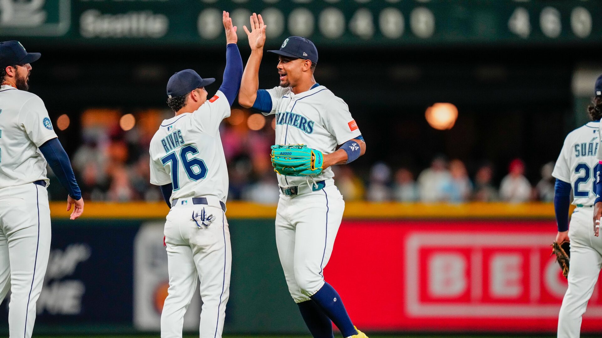 Baseball: Mariners Begin Homestand by Knocking Off Cardinals - Eli ...