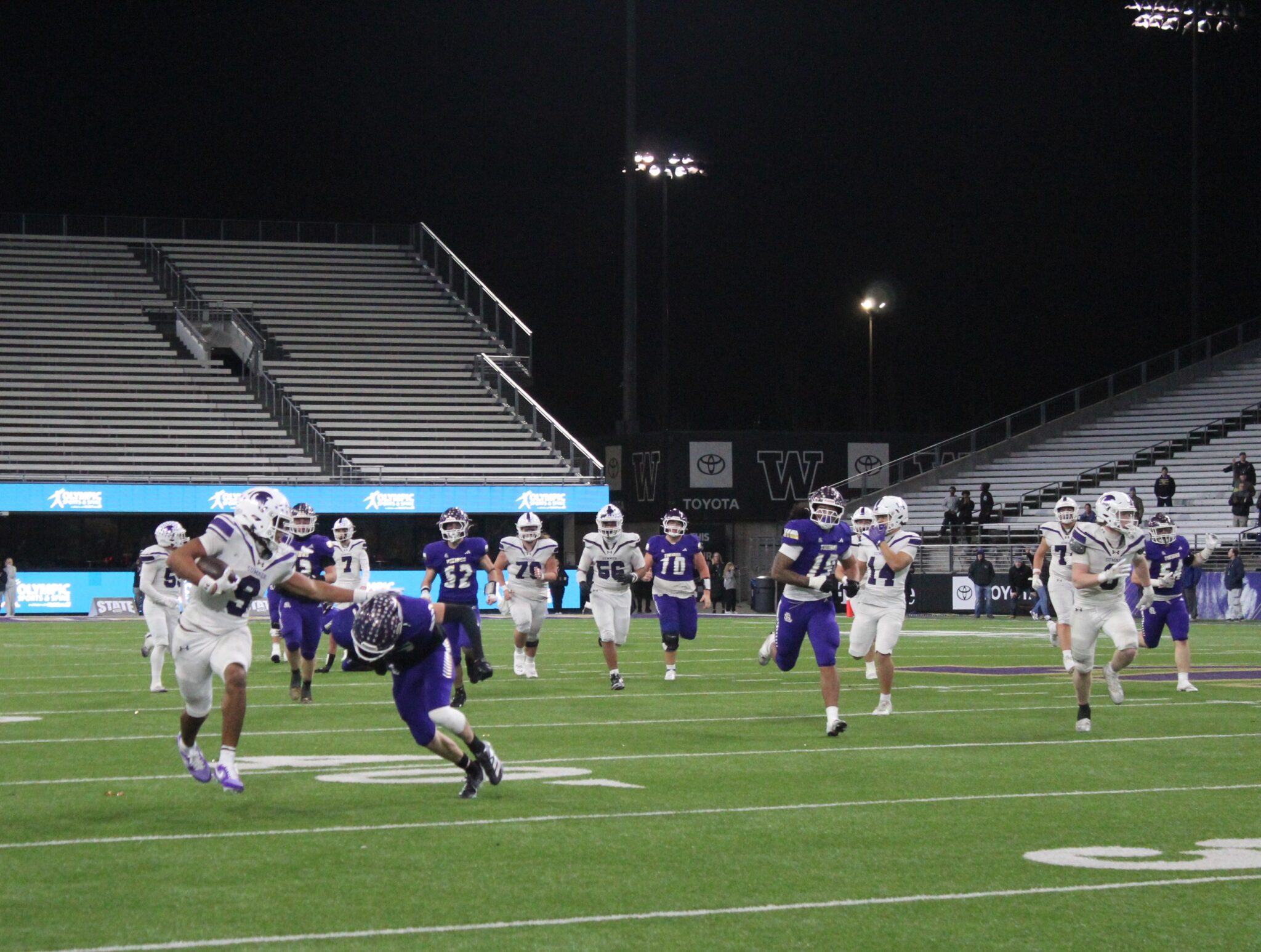 HS 4A Football Hub: Sumner defeats Lake Stevens in record setting OT ...